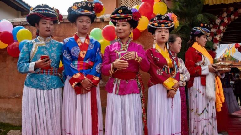 Benvenuti nel paese delle donne: la società matriarcale dei Mosuo